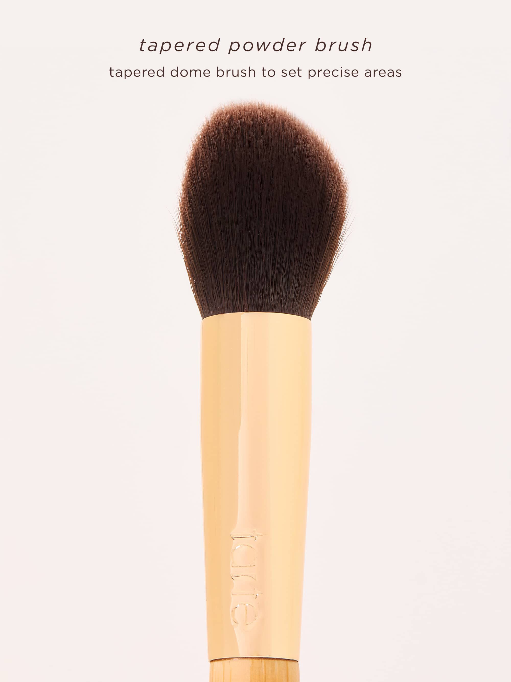 small tapered powder brush for face makeup – Tarte™