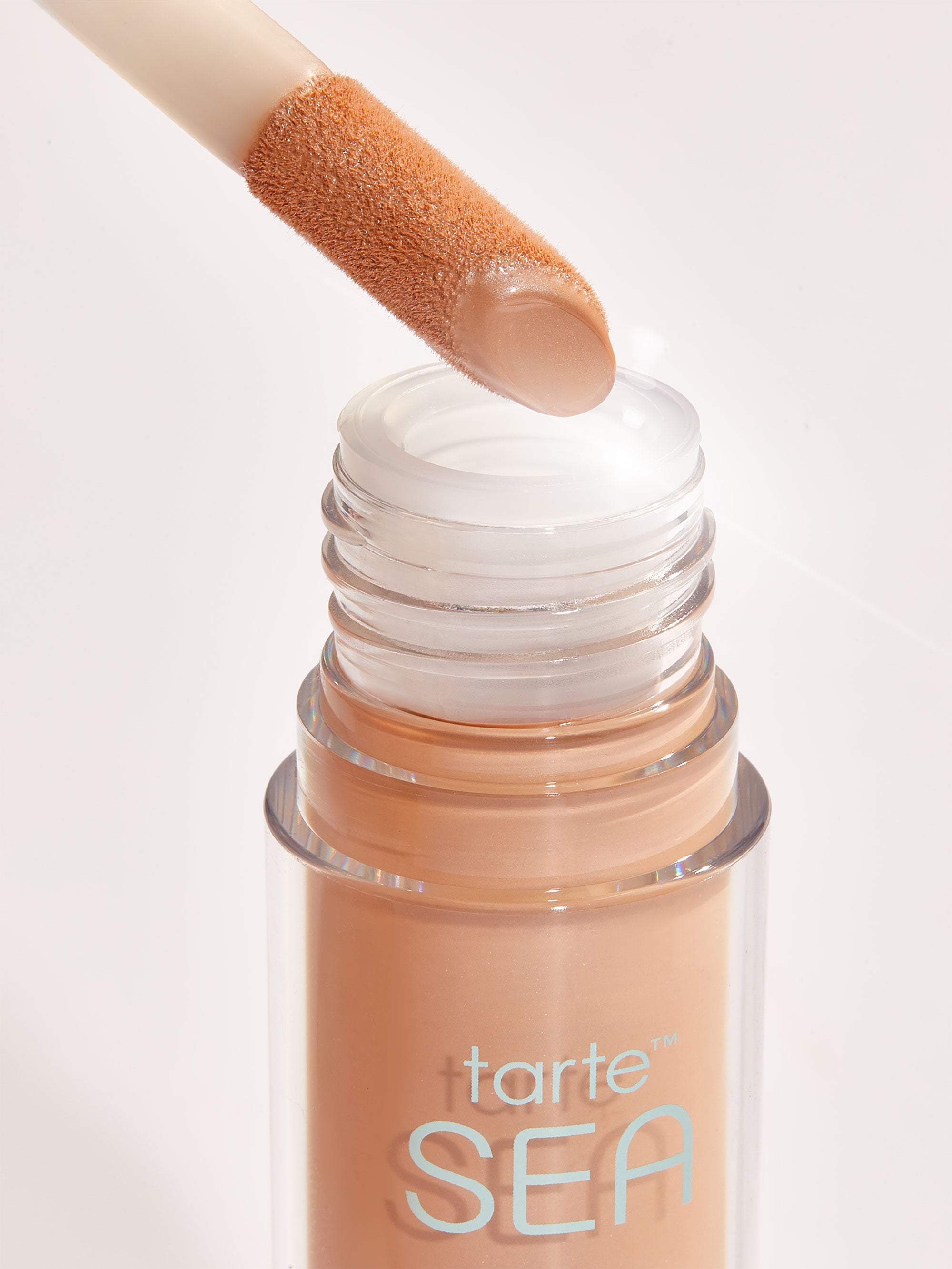 glowlight skin filter™ – Tarte™