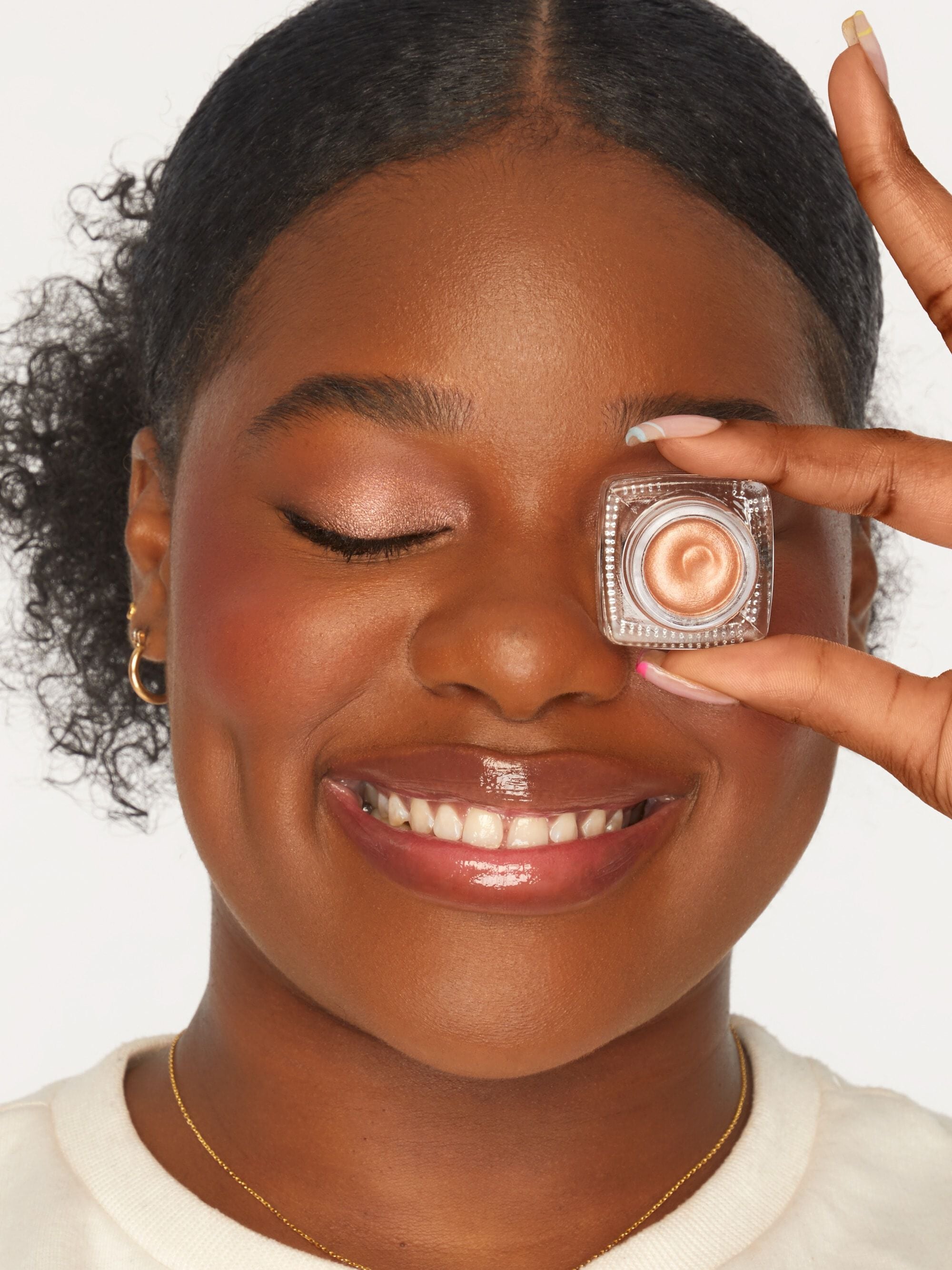 amazonian clay cream shadow – Tarte™