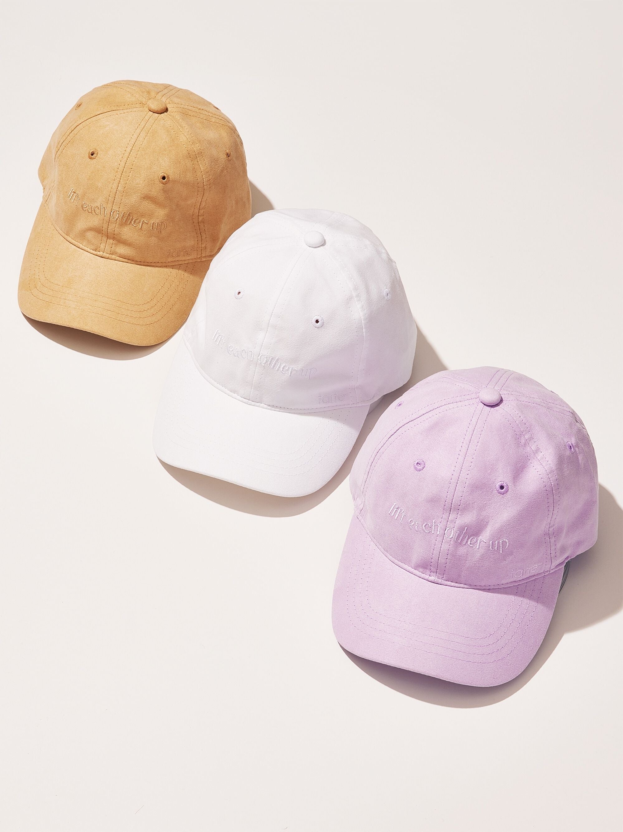 lift each other up hat – Tarte™