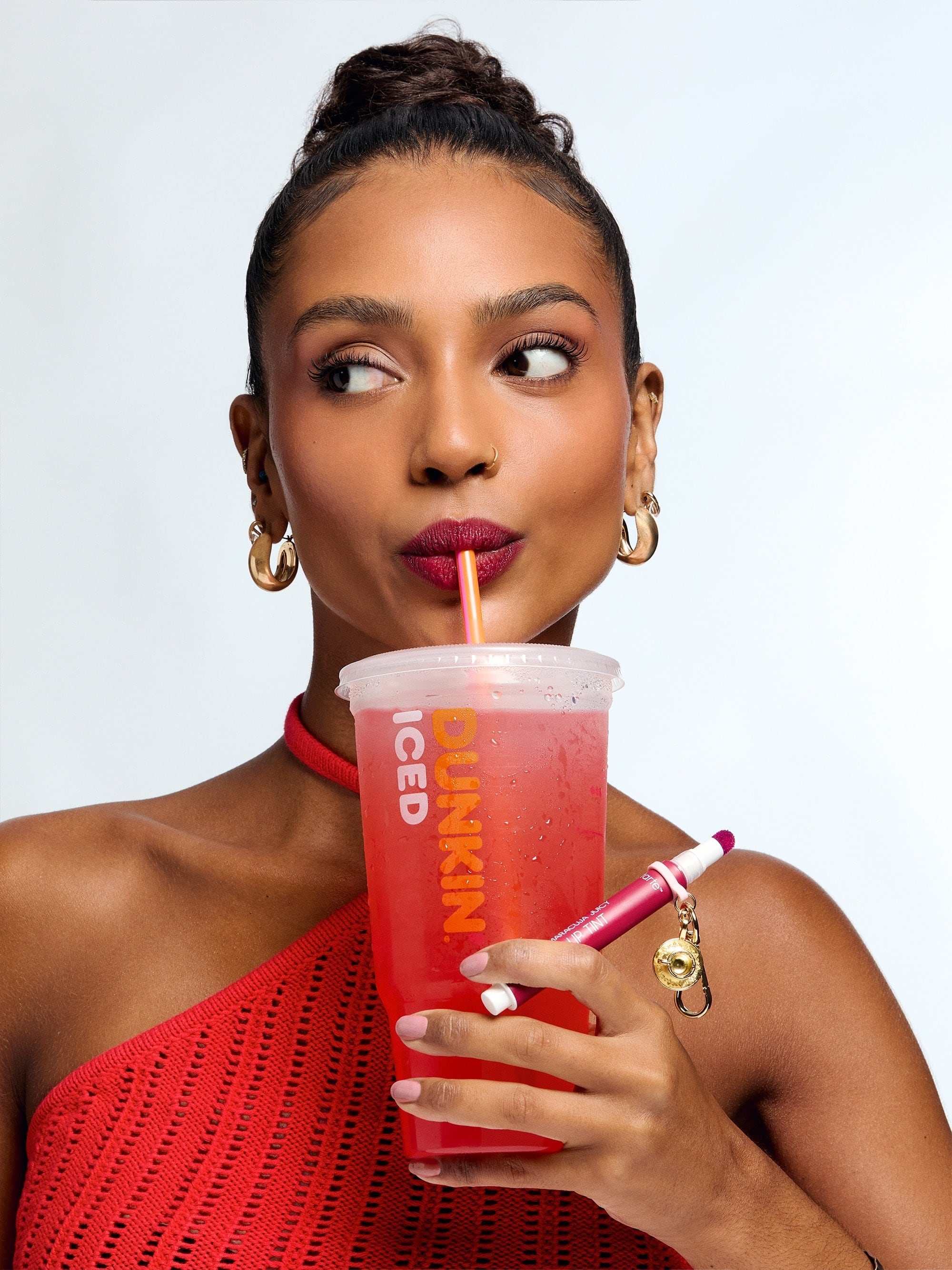 maracuja juicy loop coffee charm – Tarte™